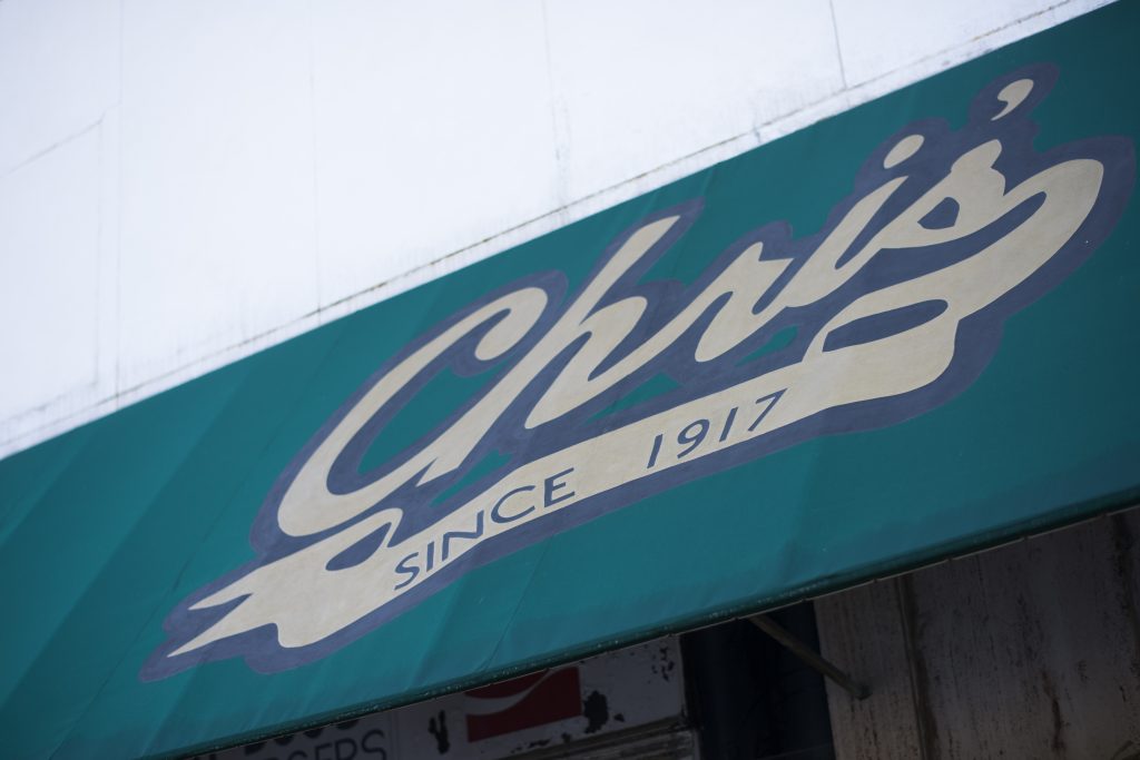 Chris' Hot Dogs Makes History | Alabama Retail Association